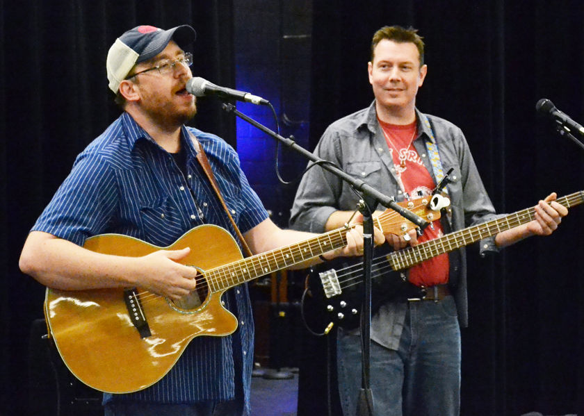 Concert raises more than $4,000 for Cystic Fibrosis Foundation ...