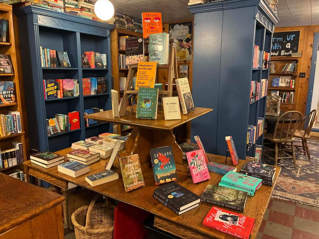 Heppner bookstore expands with antique shop | Hermiston Herald